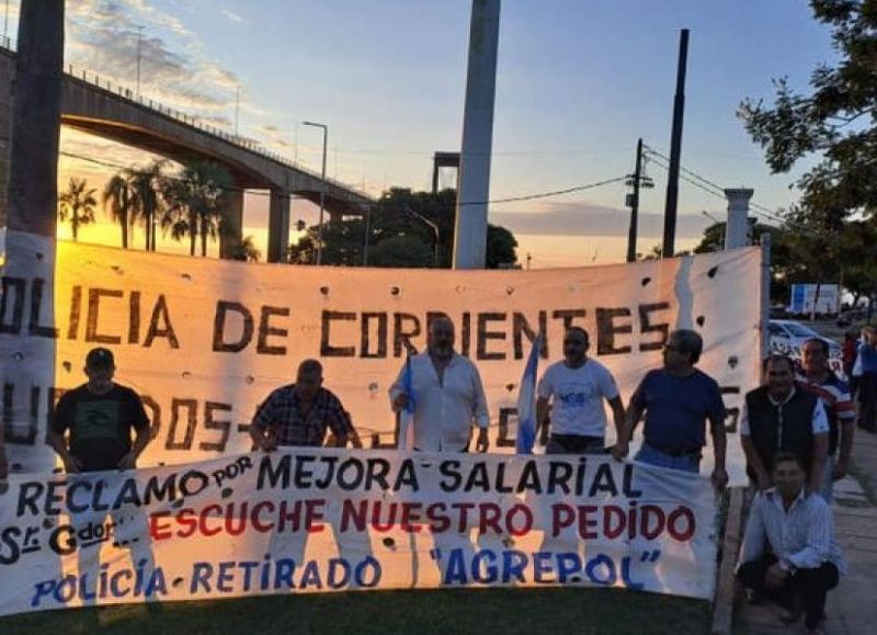 Se suman los reclamos por mejoras salariales: ahora policías y ...